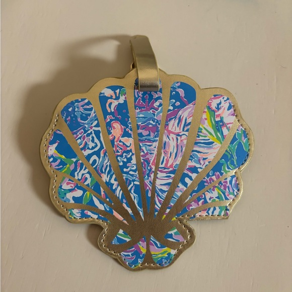 Lilly Pulitzer | Accessories | Lilly Pulitzer Colorful Shell Luggage ...